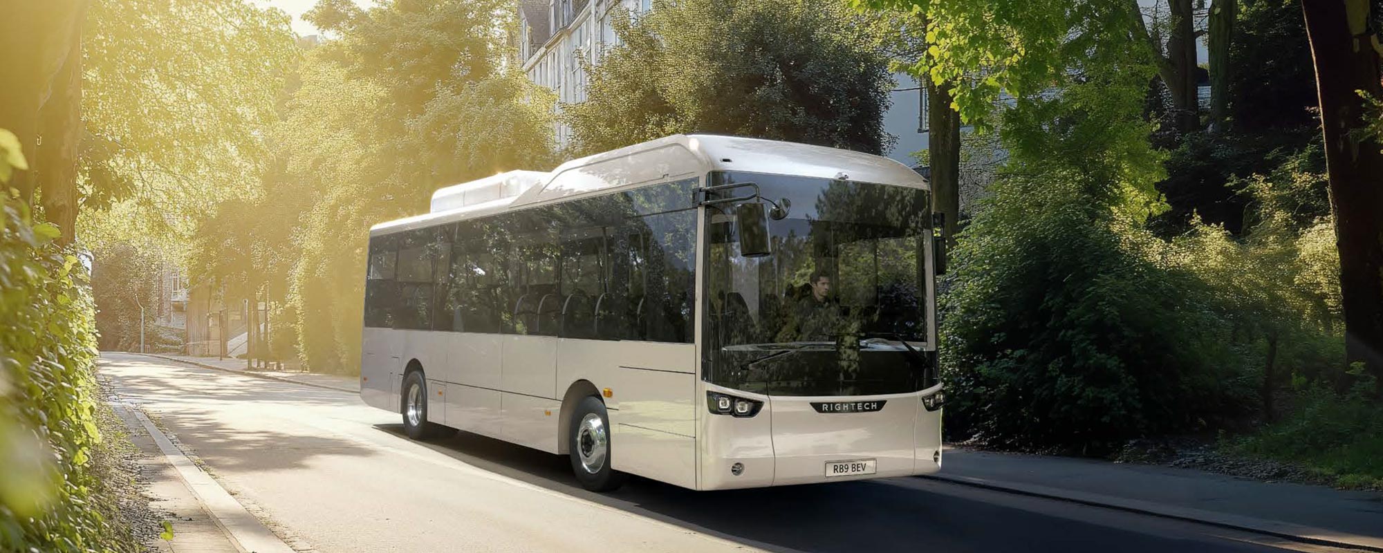 Wrightbus 推出 Rightech 品牌全新電動貨車與巴士 | Bus Focus