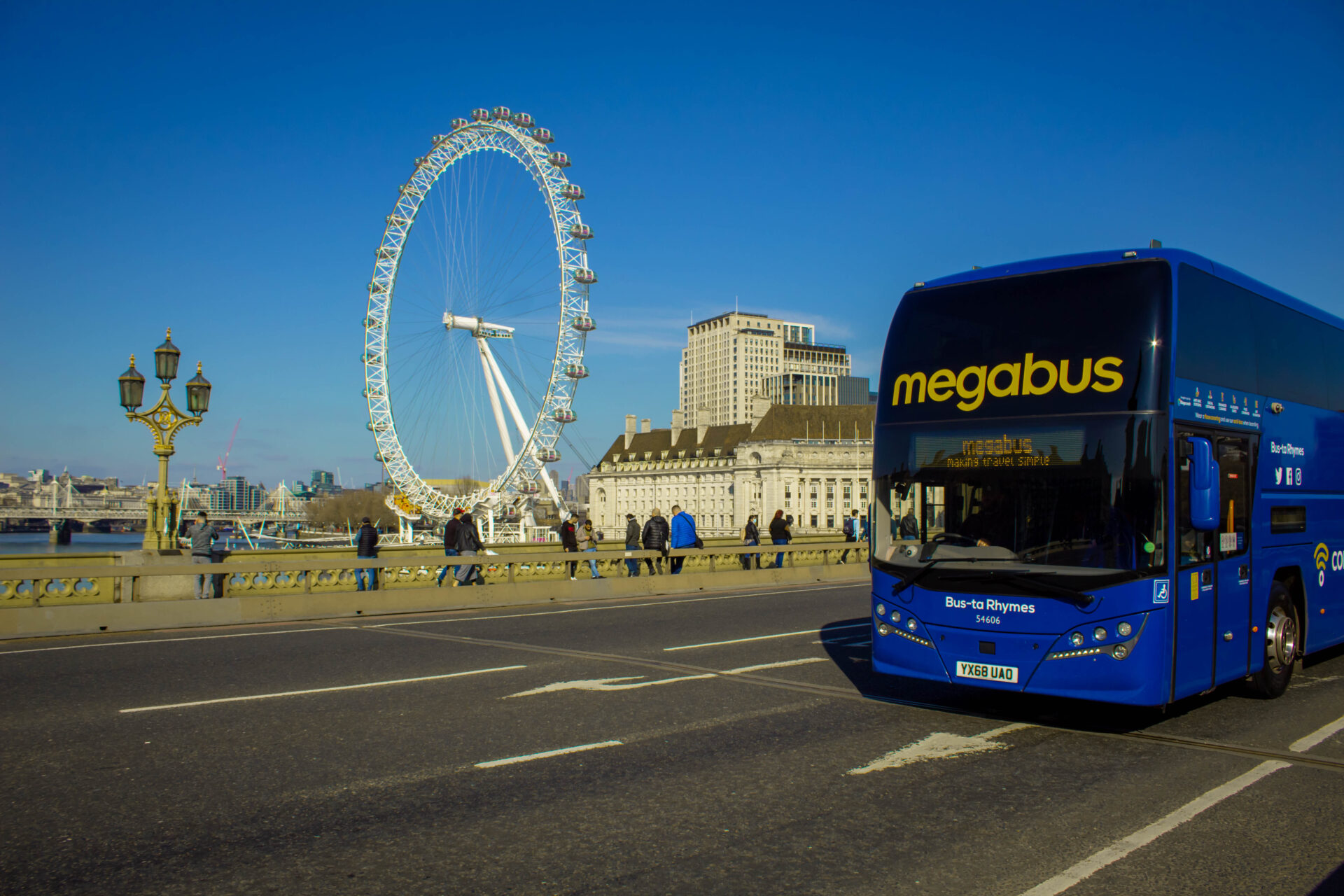 Megabus 與 National Express 建立票務合作 | Bus Focus